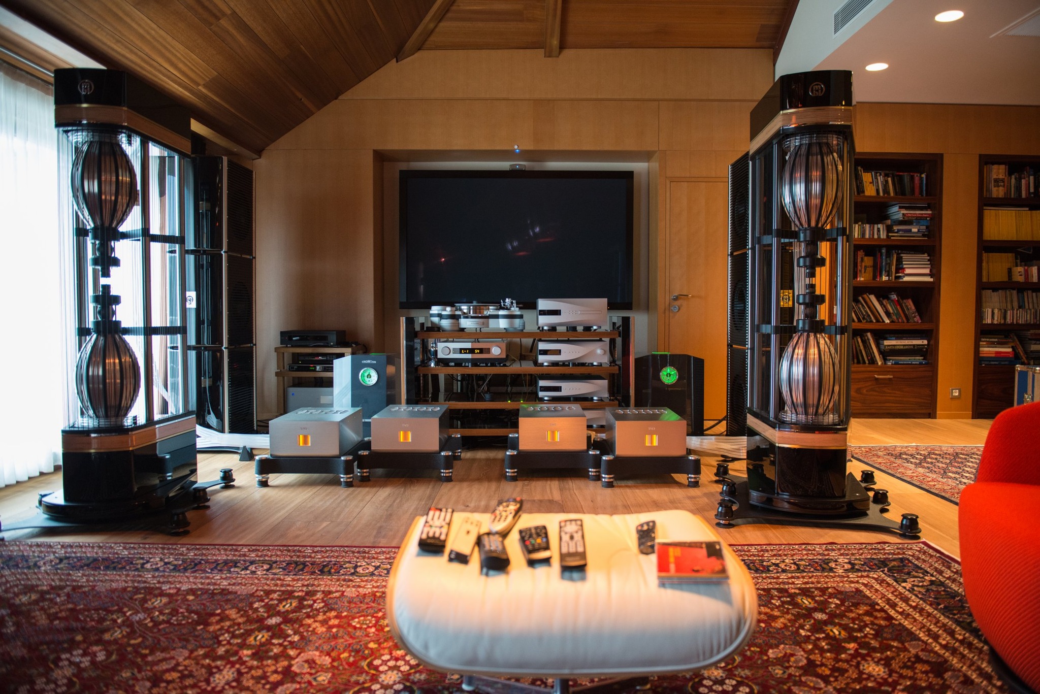 The Ultimate Audio Experience: Istanbul's Extraordinary Setup ...
